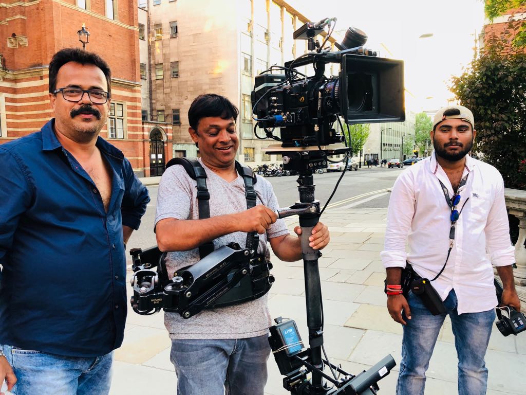 मोहित झा Photos & Images # 3069 - Filmibeat Hindi