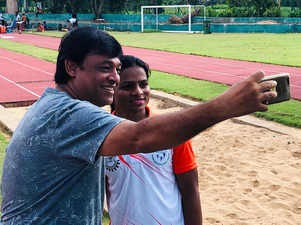 मोहित झा Photos & Images # 3074 - Filmibeat Hindi