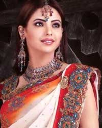 Aftab and Aamna are a couple | आमना और आफताब का प्रेम - Hindi Filmibeat