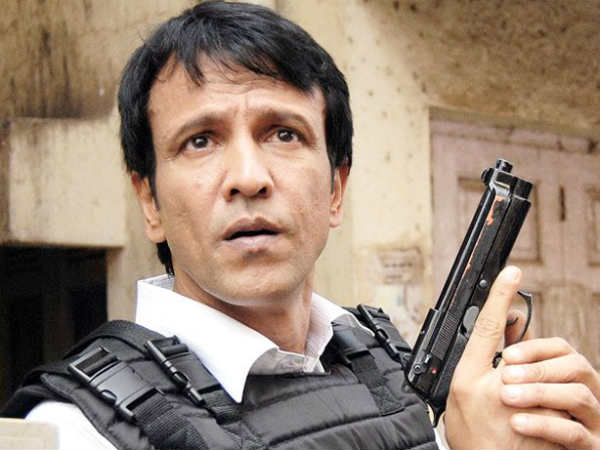 K K Menon feels money make stars in Bollywood - Hindi Filmibeat