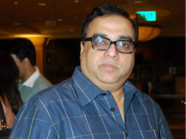 Director Rajkumar Santoshi lands a financial crisis, unable to clear ...