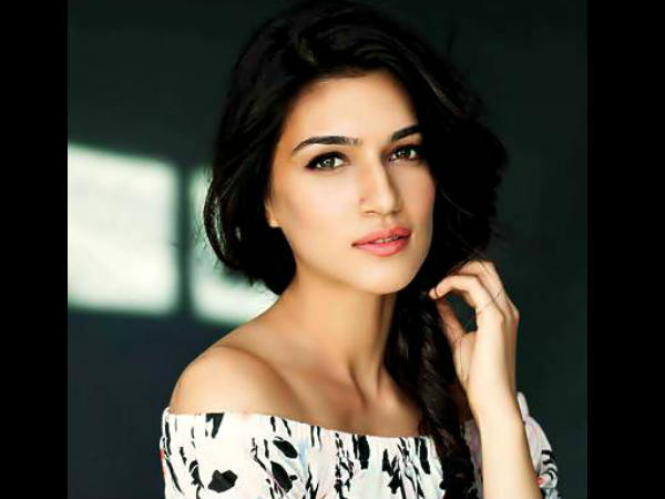 Veerana Actress Jasmine Leave Movies because of Underworld - Hindi ...