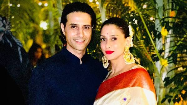 Apurva Agnihotri और Shilpa Saklani शादी के 18 सालों बाद बने माता- पिता ...