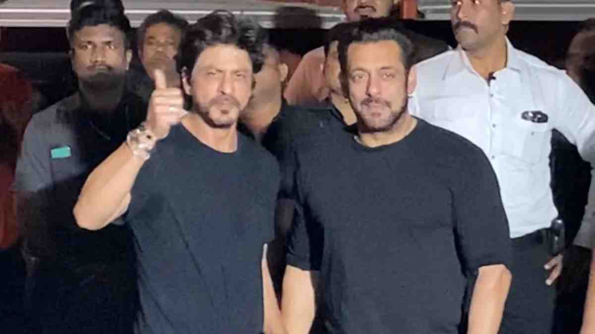 Shahrukh Khan and Salman Khan latest look leaked from sets of Tiger 3 ...