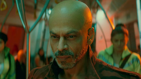 Shahrukh Khan bald look from Jawan prevue going viral, his villainous ...