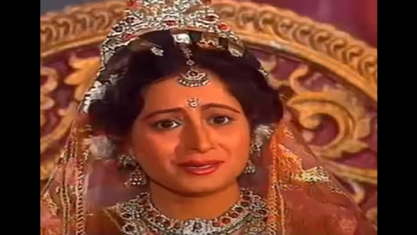 Mandavi aka Sulakshana Khatri complete look changed in 36 years, see ...