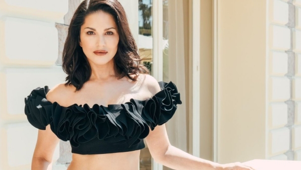 Sunny Leone starts preparing for her next project, shares her photo ...
